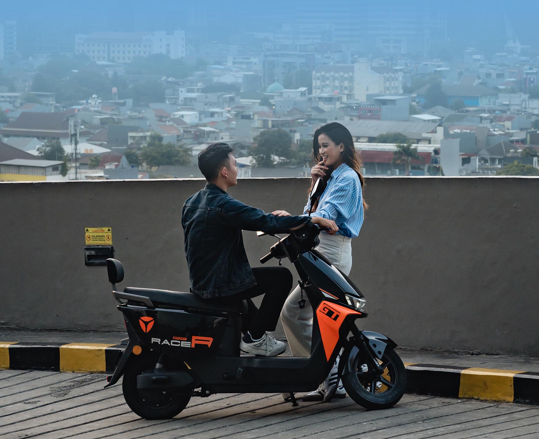 Yadea | Motor Listrik Pintar